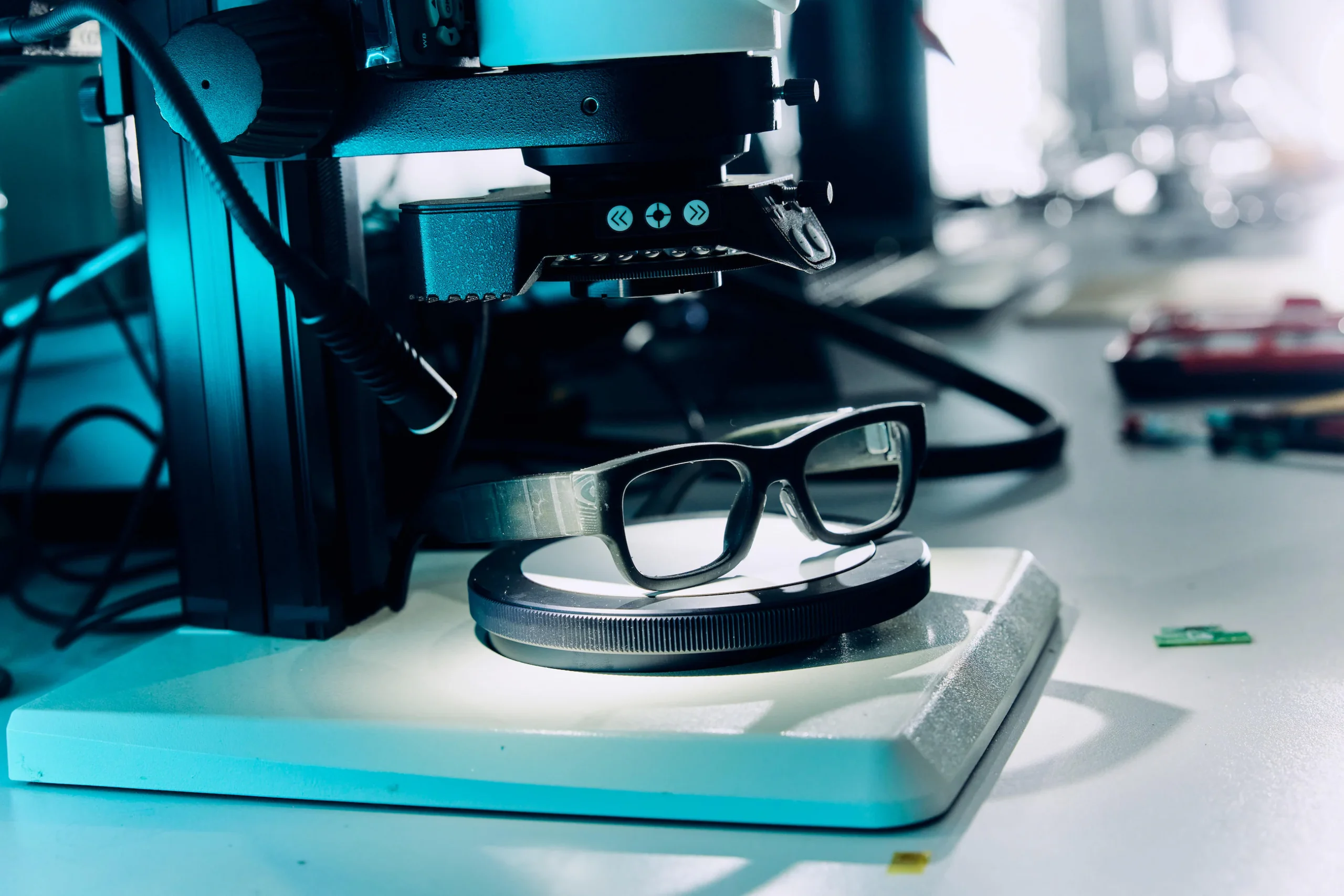 EssilorLuxottica Smart Eyewear Lab: Pioneering the Future of Human ...